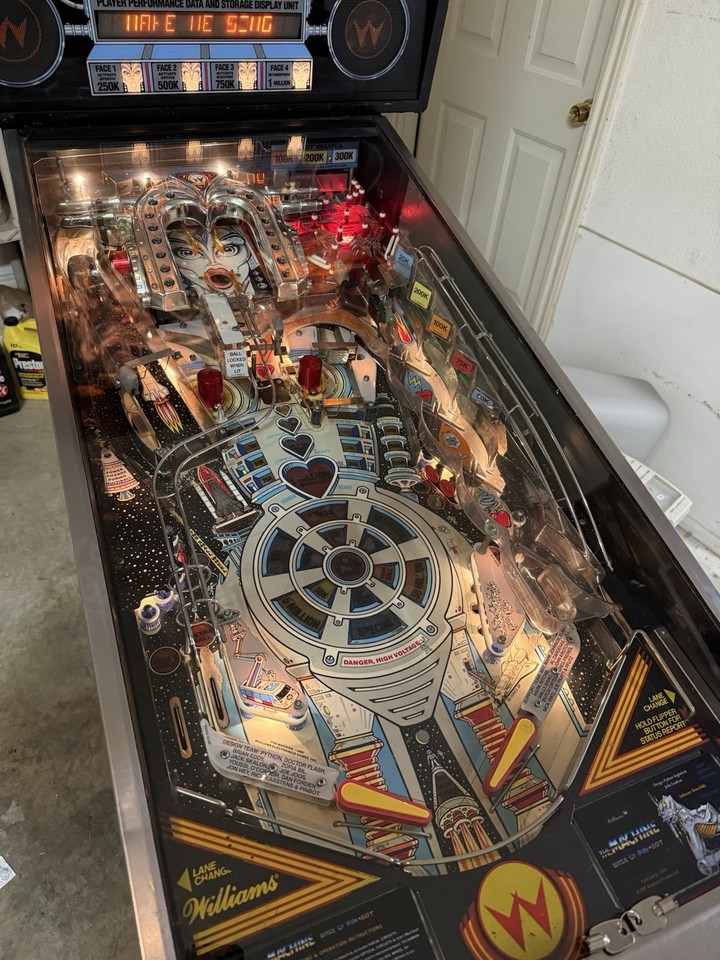 Vintage Pinball Machine - William Bride of Pinbot - fully functional | eBay