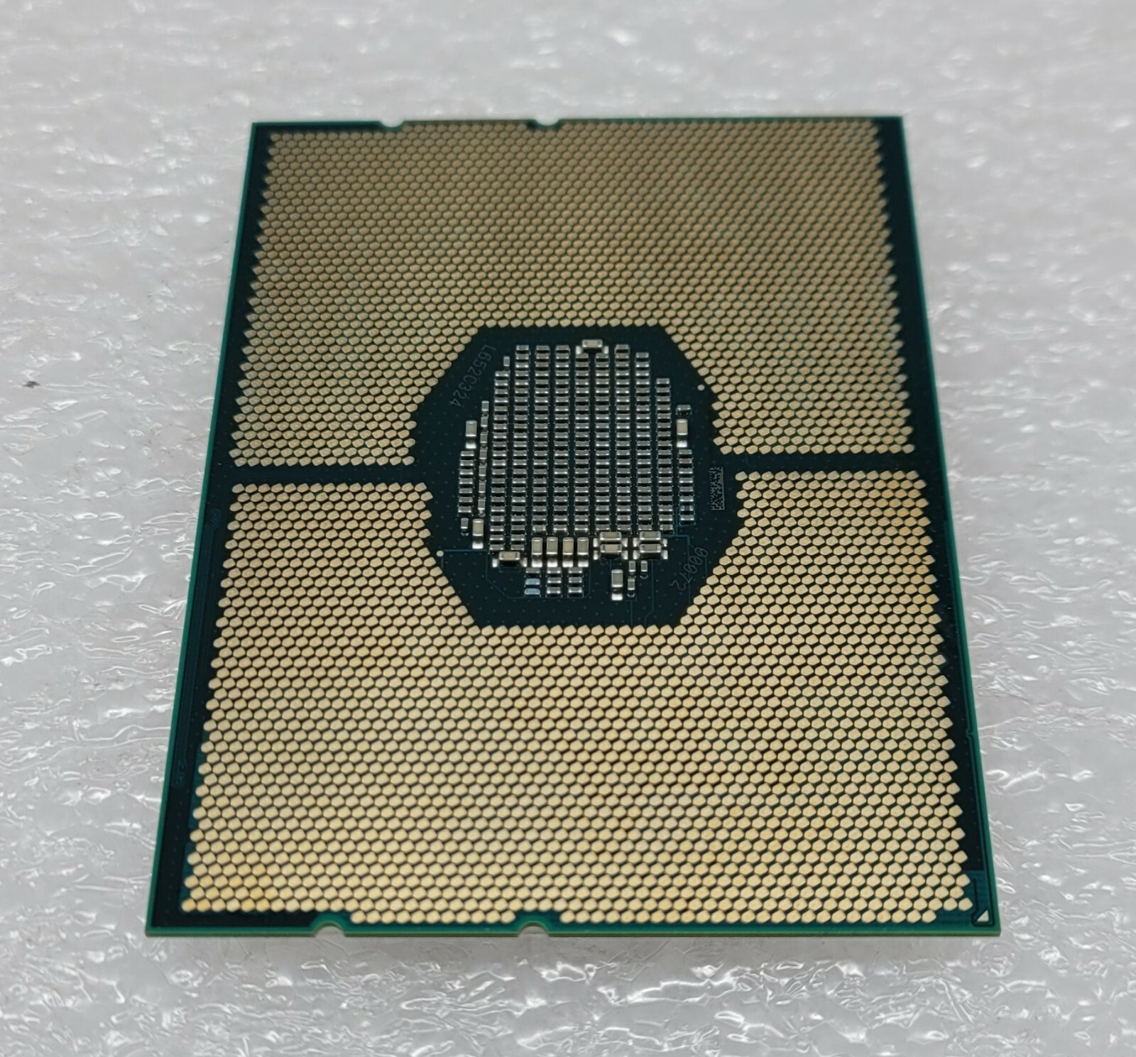 QMQ7 Intel CONFIDENTIAL 2.5GHz 28-Core 38.5MB CPU (~ Platinum 8180 ...