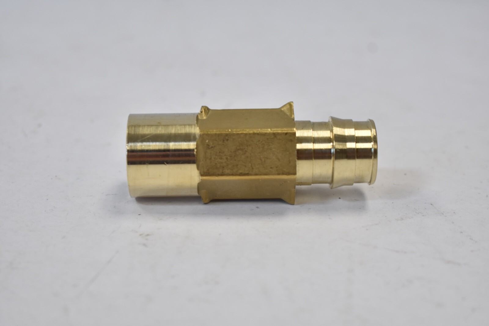 Uponor ProPe/4" Brass Standard Port F1960 200# Ball Valve 3795469 for ...