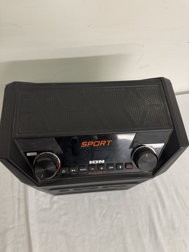 ION Sport speaker Bluetooth AM/FM Stereo Portable Great Shape Free ...