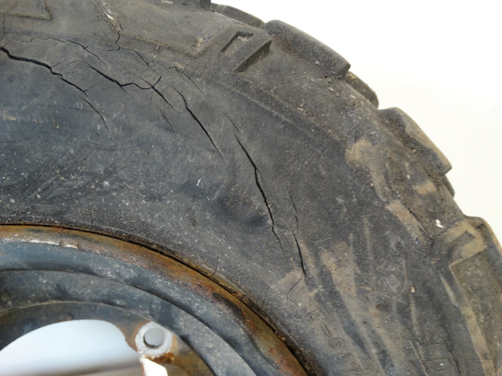 1988 Suzuki LT80 Quadsport RIGHT FRONT TIRE DUNLOP AT19x7-8 OEM b523 | eBay