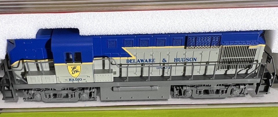 Atlas N scale Alco RS – 11 #42601 Delaware And Hudson Rd., #5001 | eBay
