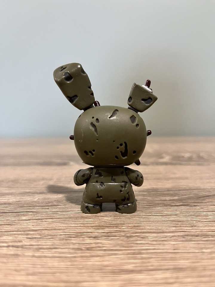 Funko Mystery Minis Five Nights At Freddys Dark Springtrap Mini Figure ...