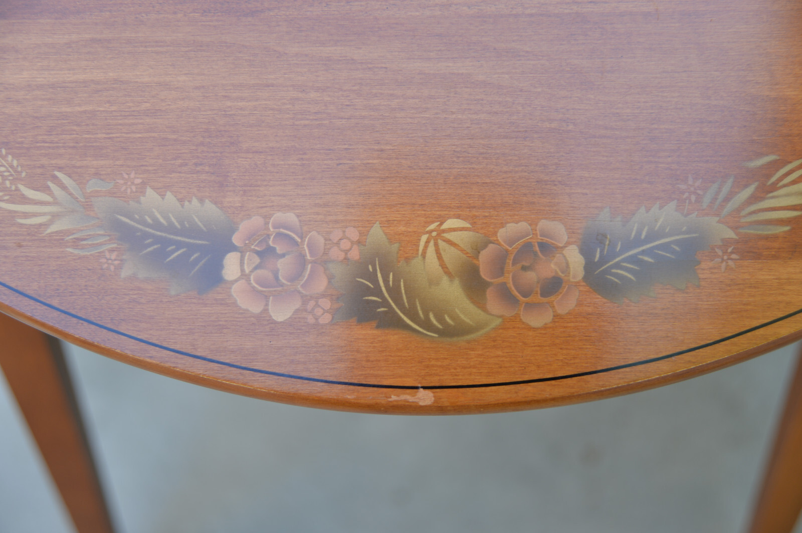 Hitchcock Maple "Apprentice" Dining Room Table with 4 Matching Chairs ...