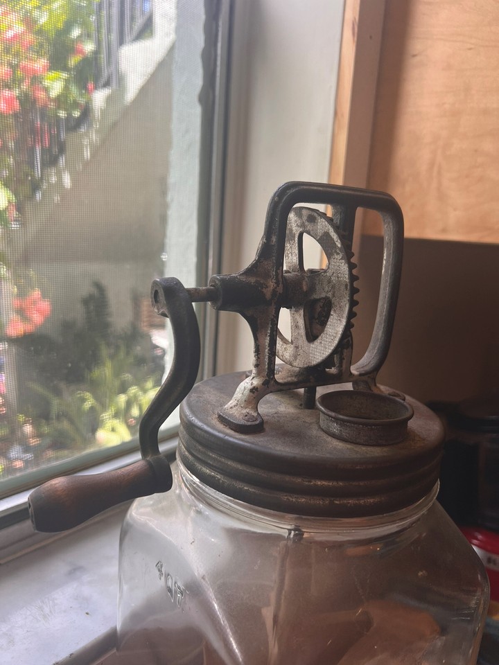 VINTAGE Daisy BUTTER CHURN 4 QUARTS GLASS JAR CHURN WOOD PADDLE AMERICA ...