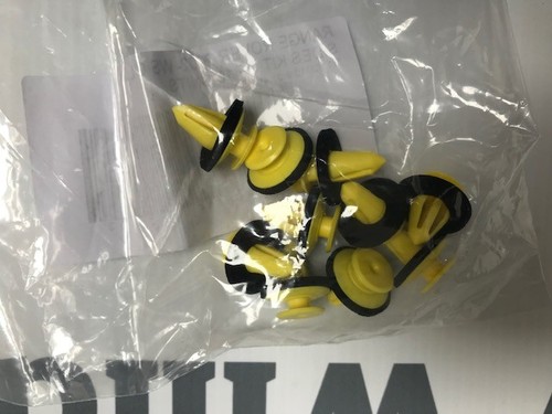 FITS Range Rover L322 A-Post & B-Post Trim Retaining Clips DZM000070 x ...