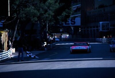 Niki Lauda takes the chequered flag to win the race BMW M1 Procar 1979 ...