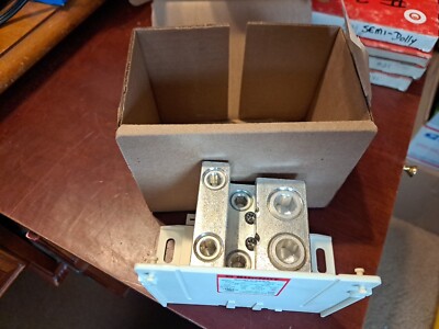 Burndy BDBLCS6RA Power Distribution Block | eBay
