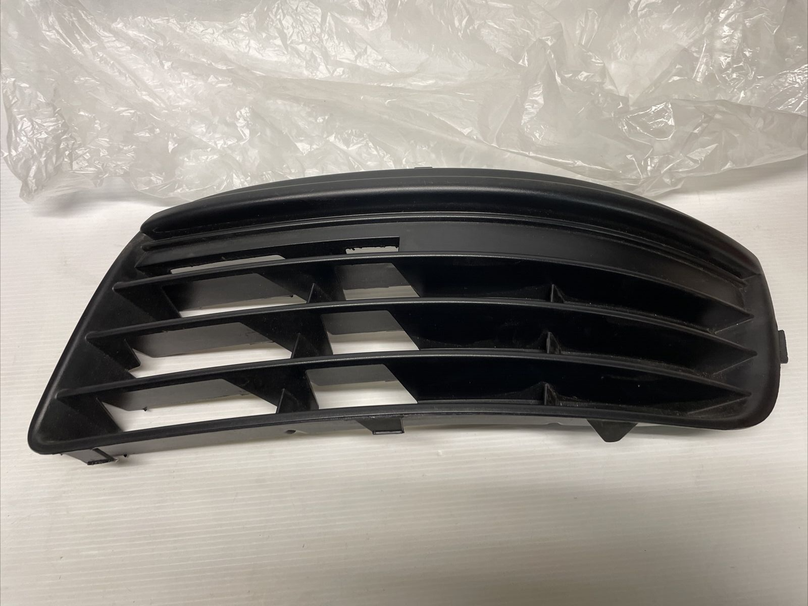 VW Jetta 2005-2010 Genuine OEM Left Front Fog Light Grille 1K0853665F ...