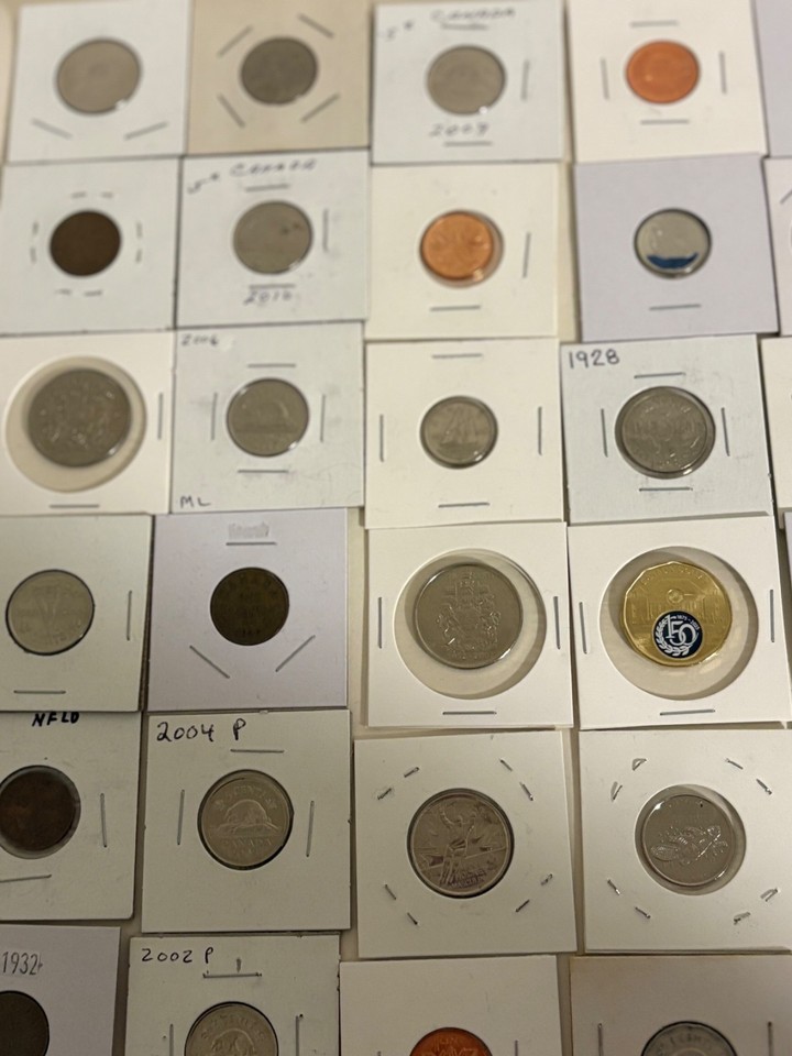 HUGE CANADIAN COIN COLLECTION - 100 Coins in Flips $2 $1 50C 25C 10C 5C ...