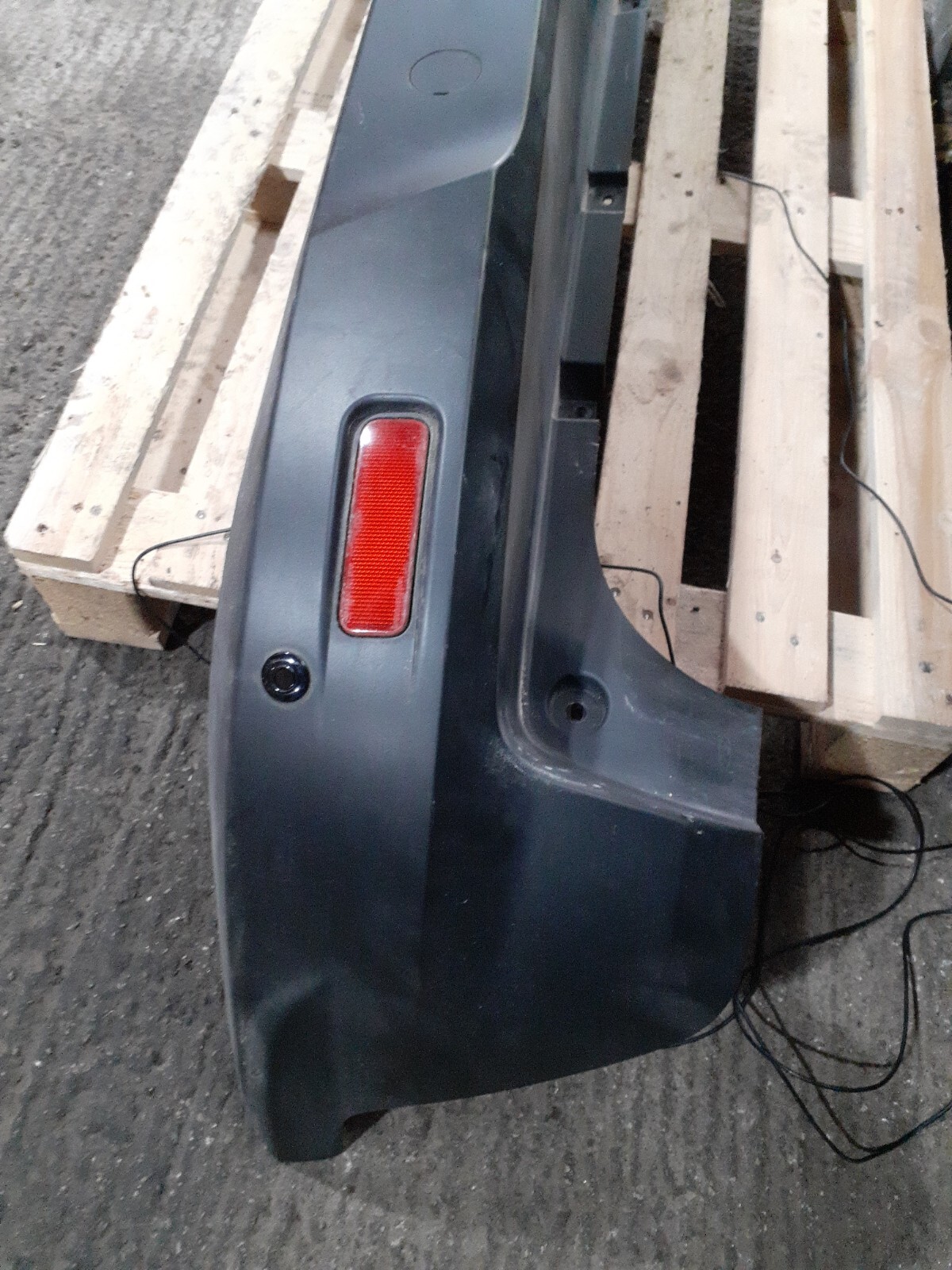 FORD TRANSIT CONNECT 2014-ON REAR BUMPER WITH SENSORS KT1B-17K823 | eBay