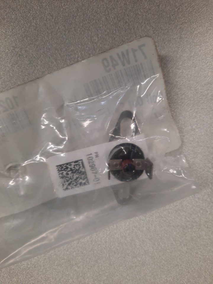 LENNOX/DUCANE/ARMSTRONG ROLL OUT LIMIT SWITCH - 210°F - 102907-01 ...