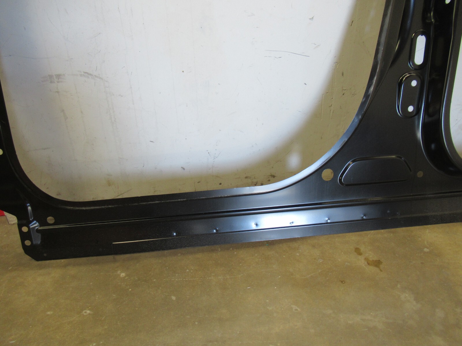 Rivian R1T RH Passenger Uniside Body Panel Skin A B Pillar PT00015044 ...