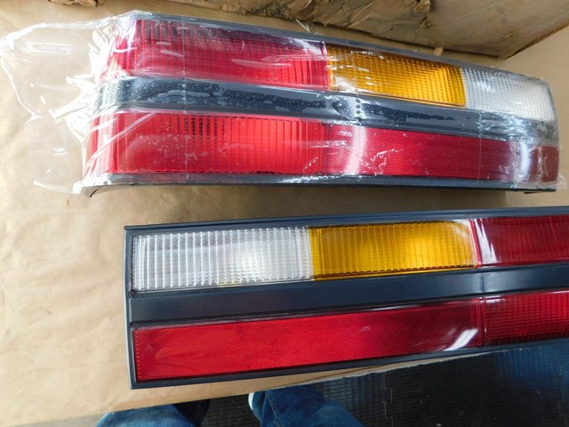 NOS OEM Ford 1985 1986 Mustang Tail Light Lamp Lens Assembly LH GT LX 5 ...