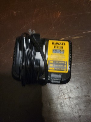 New Dewalt DCB112 12V & 20V Max Li-ion Battery Charger replaces DCB100 ...
