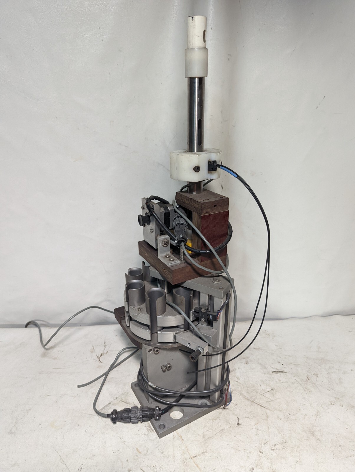 Custom Spring-Loading Machine w/Balluff BES-IKV-S4-025-NS-1-Y +Other ...