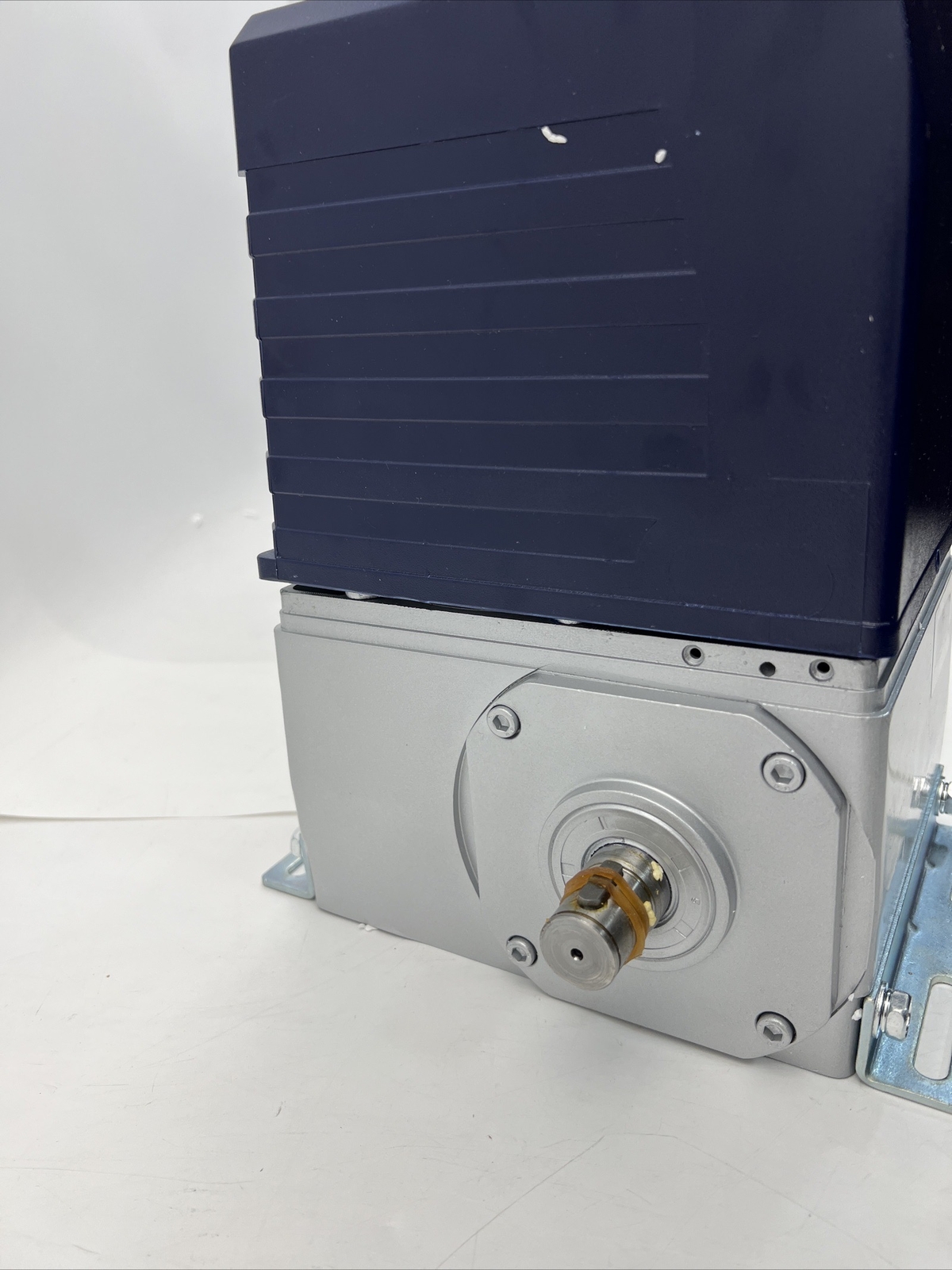 ALEKO Sliding Gate Opener Motor For Sliding Gates Up To 60-ft 2000-lb 2 ...