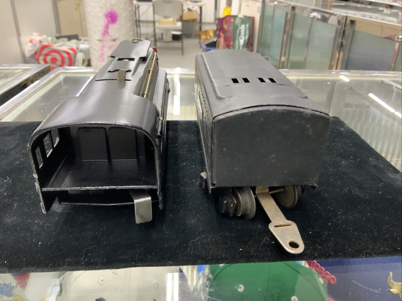 1688 Streamlined steam engine & tender Black | eBay