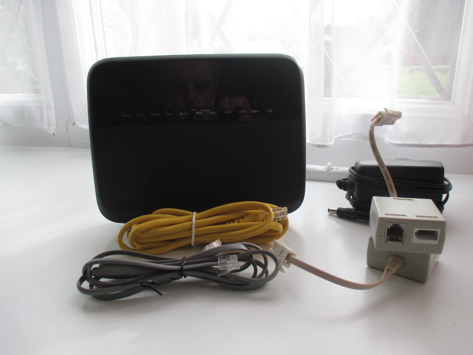 Vodafone Broadband Wireless Router HHG2500 - used | eBay UK