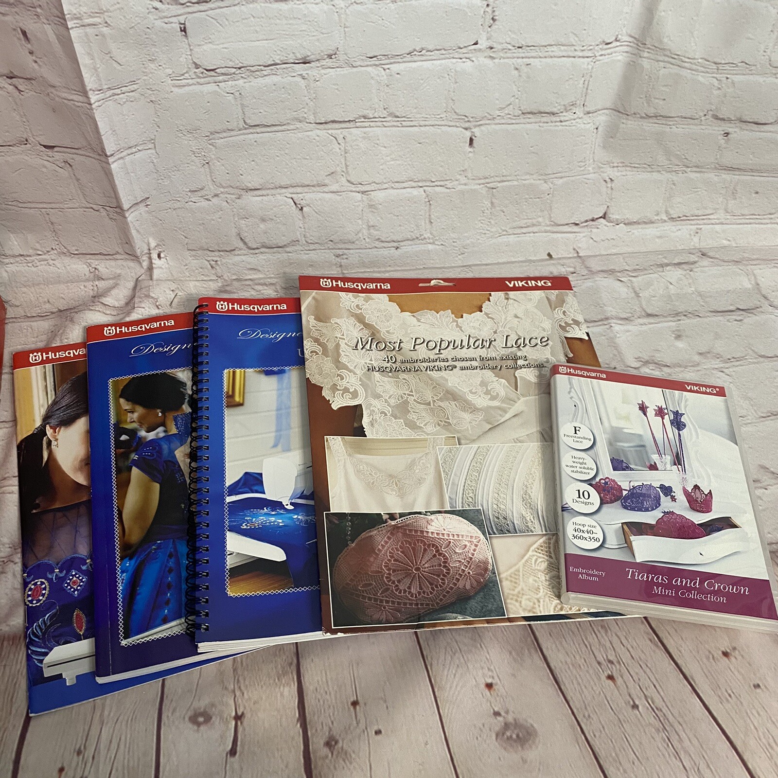 VIKING HUSQVARNA DESIGNER DIAMOND ROYALE SEWING MACHINE | eBay