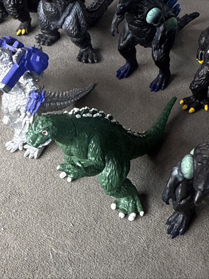 Godzilla Mini Figure Set Lot Of 13 Figures (Godzilla, Godzilla Variants ...