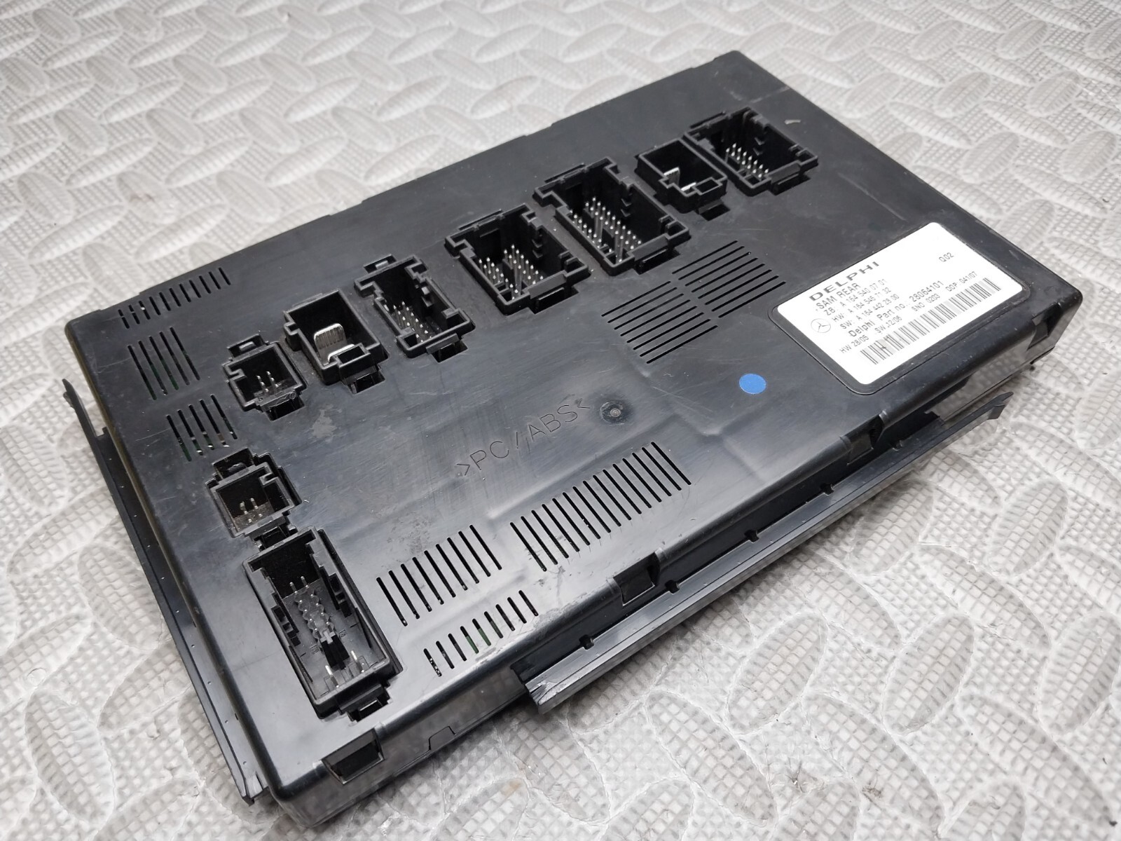 Mercedes ML W164 GL X164 REAR SAM MODULE A1645400701 | eBay