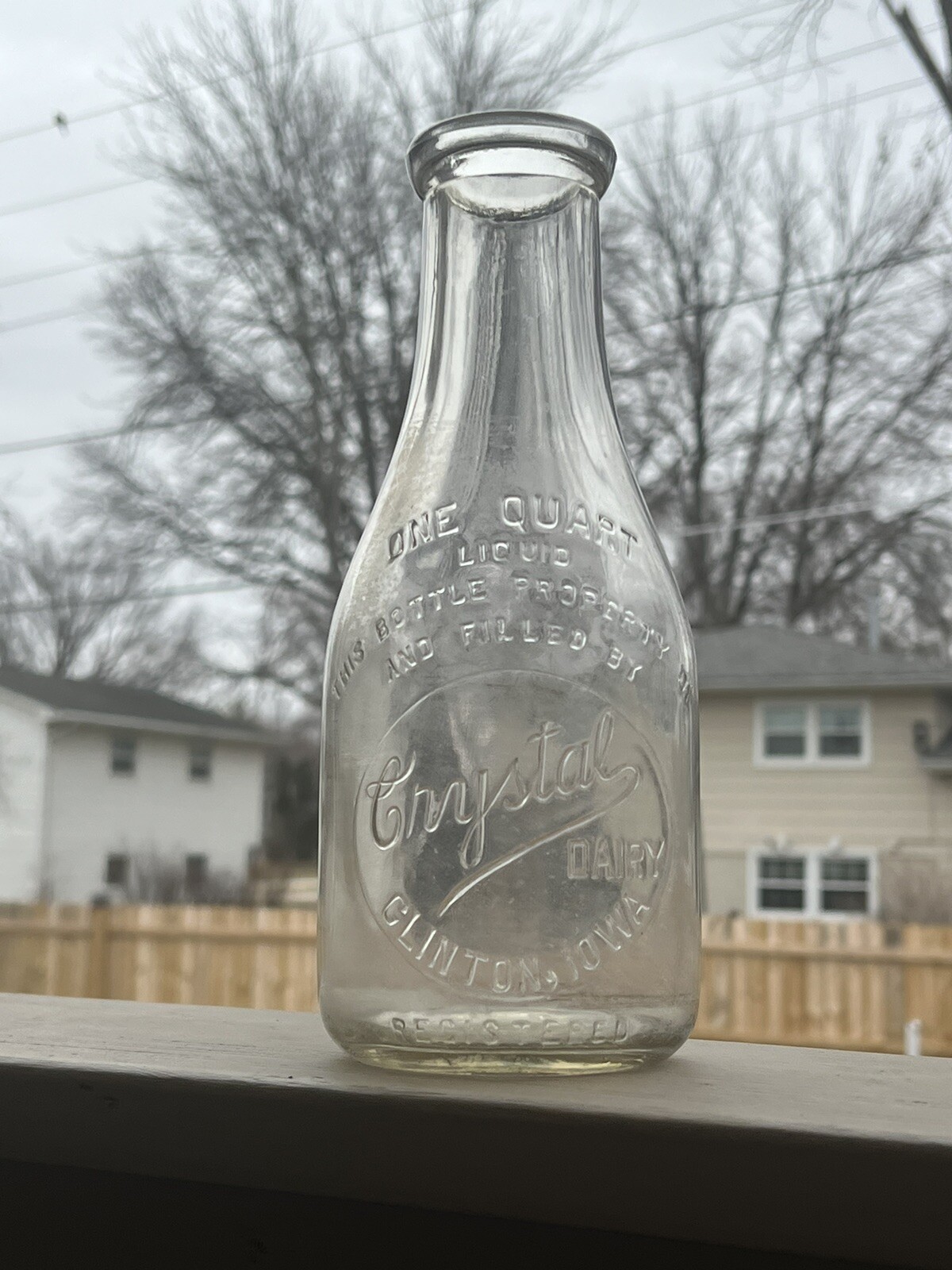 CLINTON, IOWA 1920s Crystal Dairy rare Quart Milk Bottle Embossed | eBay