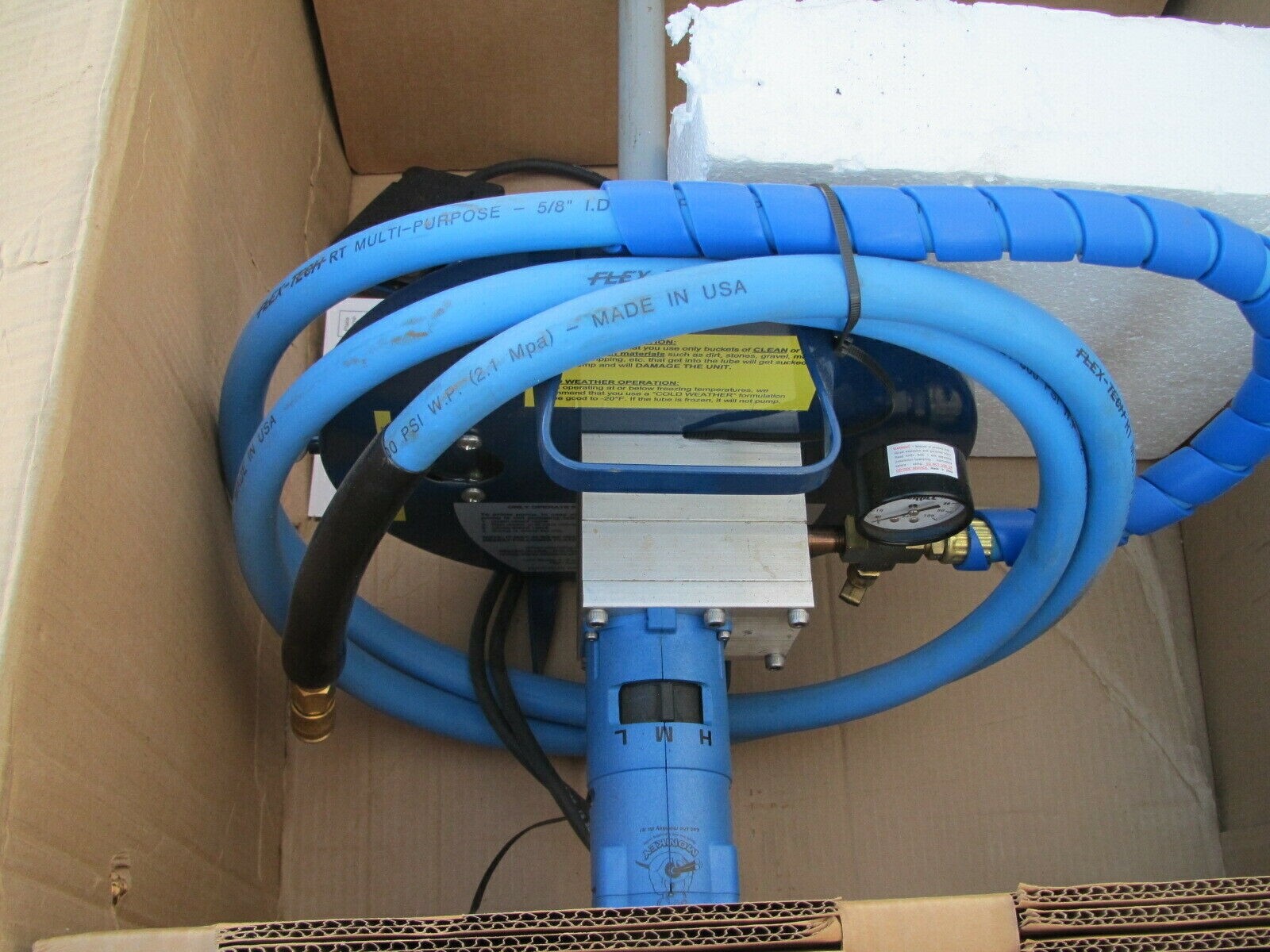 Soaper Monkey Hands Free Wire Lubrication Pump & Battery New Free ...