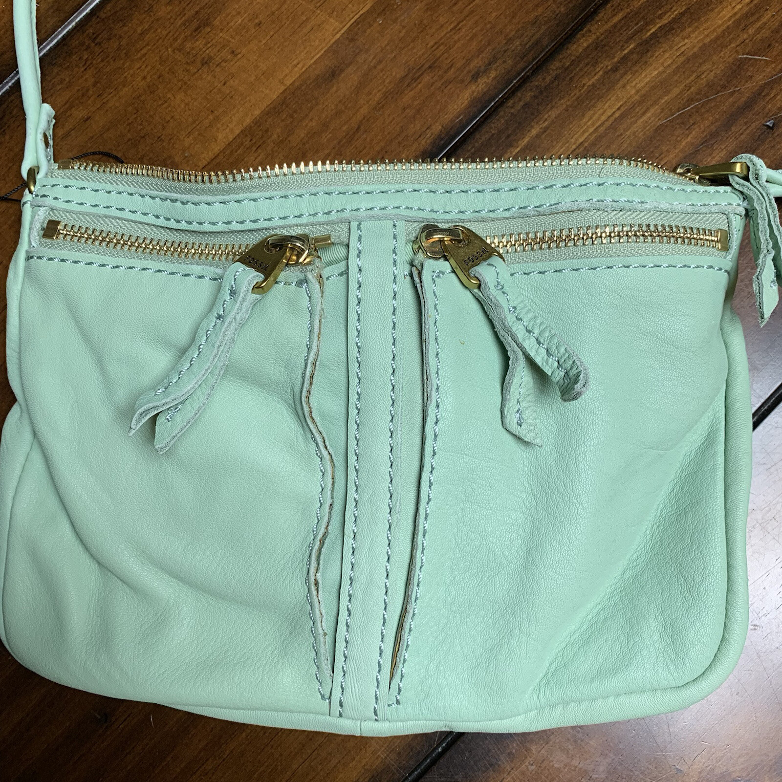 FOSSIL Crossbody Small Mint Colored Leather Purse | eBay