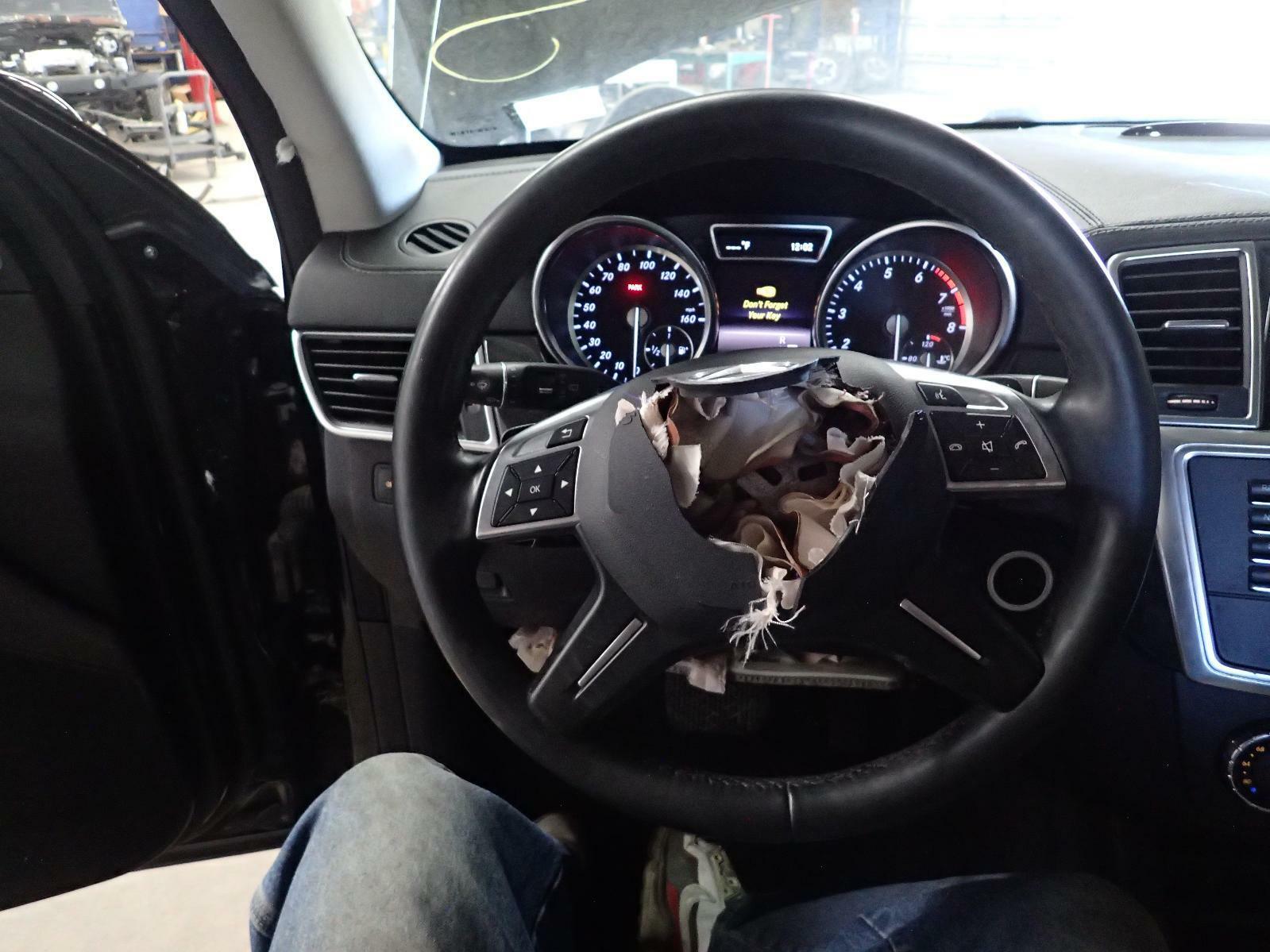 2016 MERCEDES GL450 Steering Column w/o Steering Wheel; Black 101A | eBay