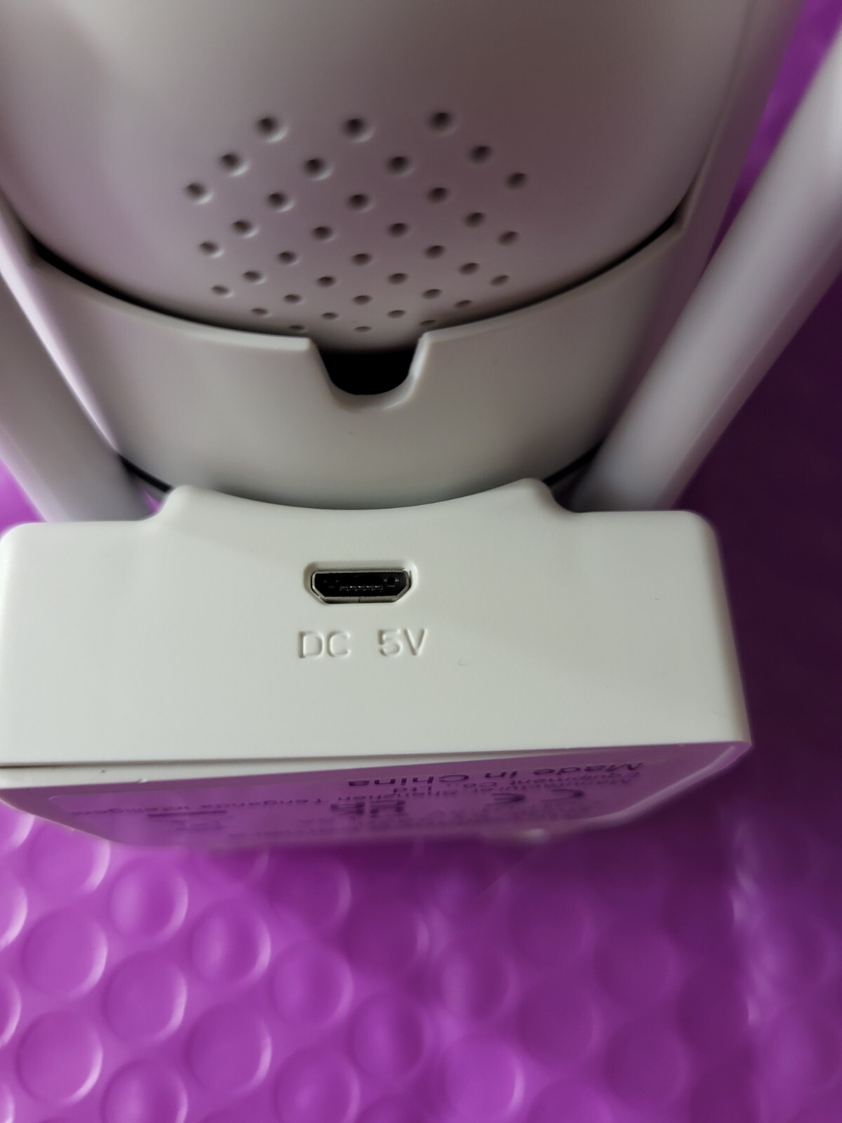 Wireless Wi-Fi Security Camera Model: XY-3820 - 1080P Color Display ...