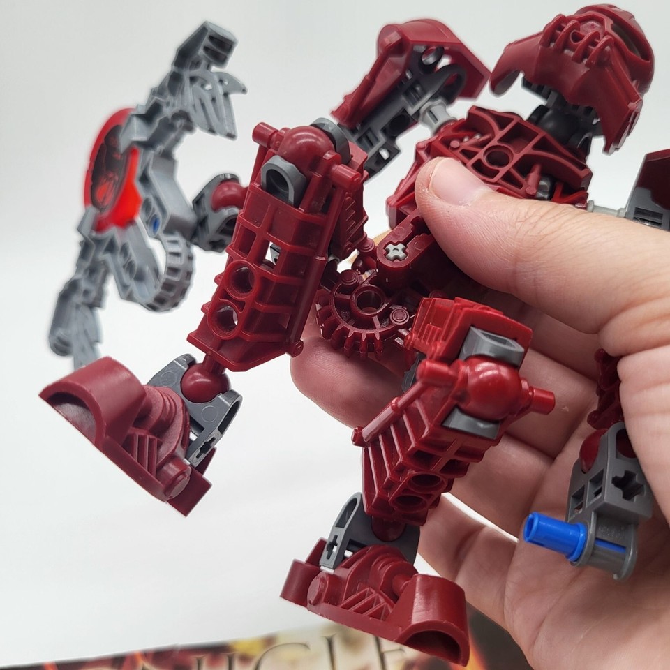 LEGO 8601 Bionicle Toa Metru: Toa Vakama Complete with Manual/Canister ...