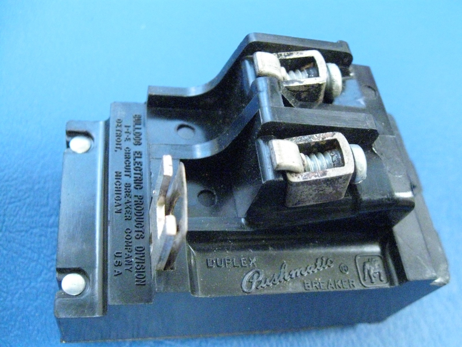 P1515 Pushmatic Bulldog ITE Gould Siemens Twin Duplex BREAKER 15 Amp No ...