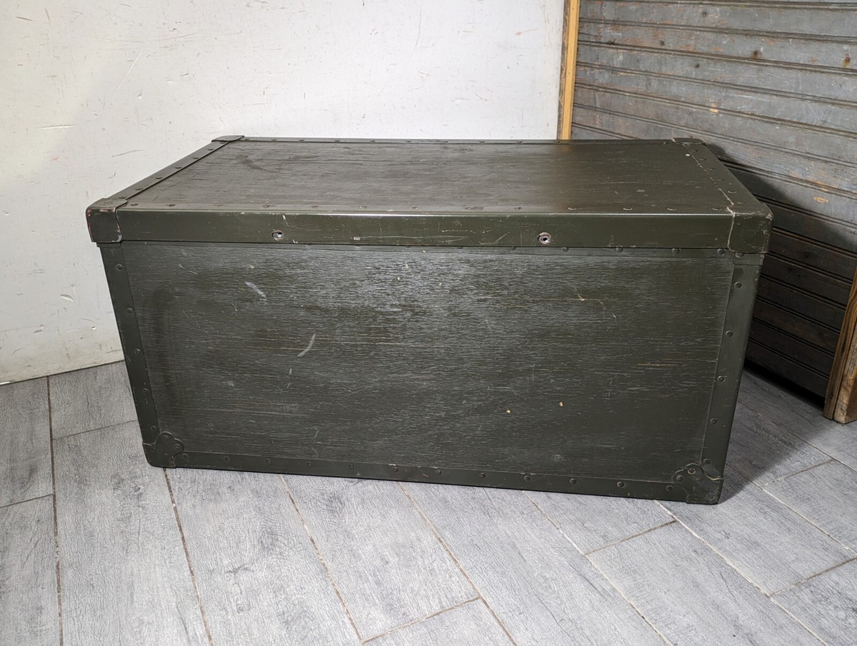 Open Military Trunk Large Ex Military Missile Box Storage Trunk