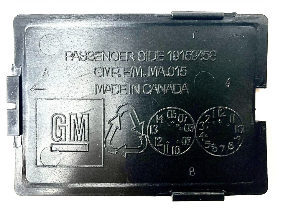 2007-2013 General Motors Silverado Sierra RH Bed Rail Protector Stake ...