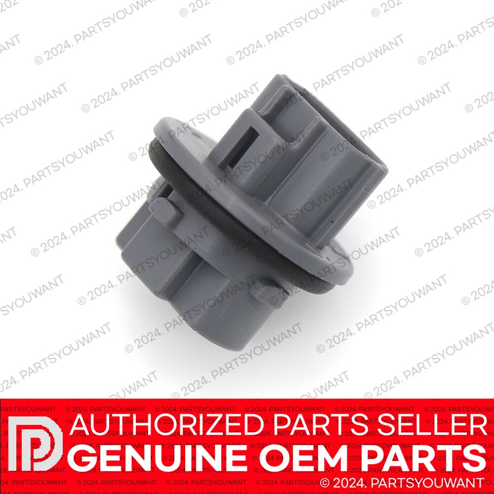 Toyota Front Turn Signal Light Bulb Socket Plug 90075-60060 ...