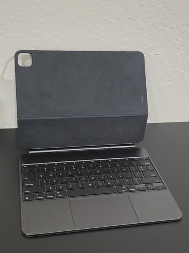 Apple iPad 13-inch Magic Keyboard A2974 (M4) - Black | eBay