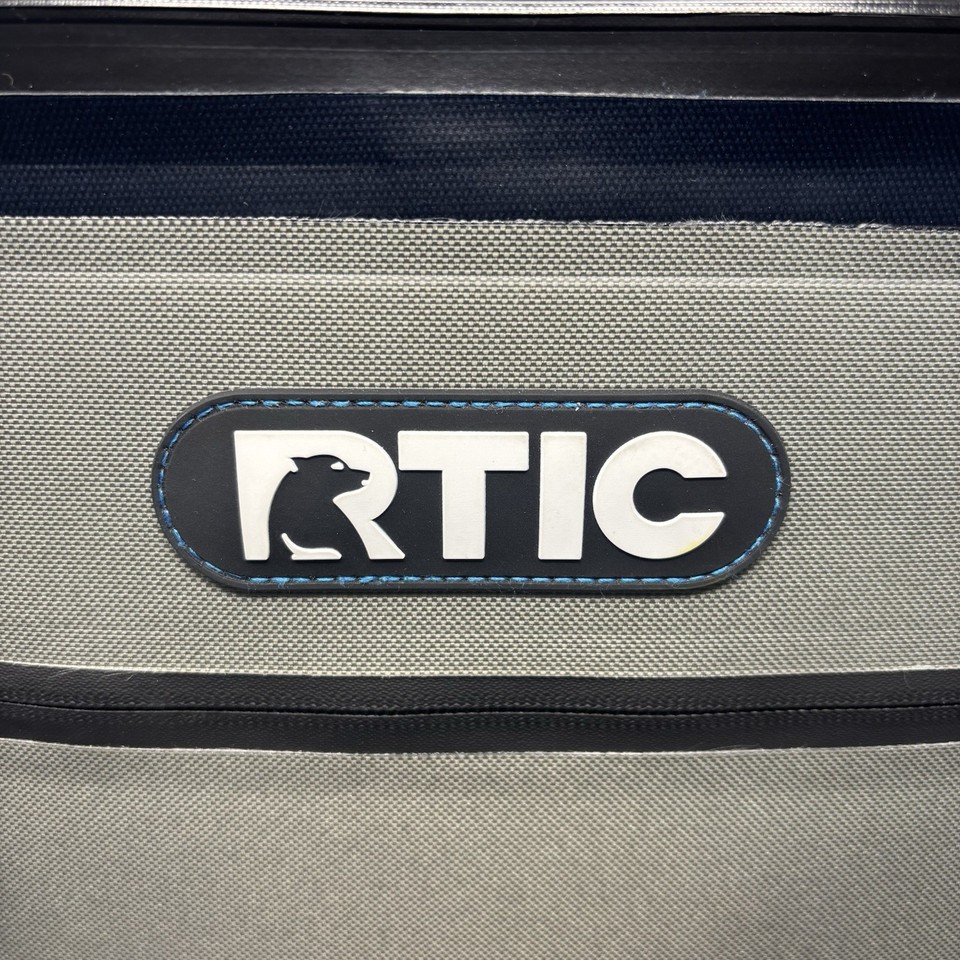 RTIC 30-Can Ultra-Tough Soft Cooler, 20 Qt, Leakproof, Waterproof, Blue ...