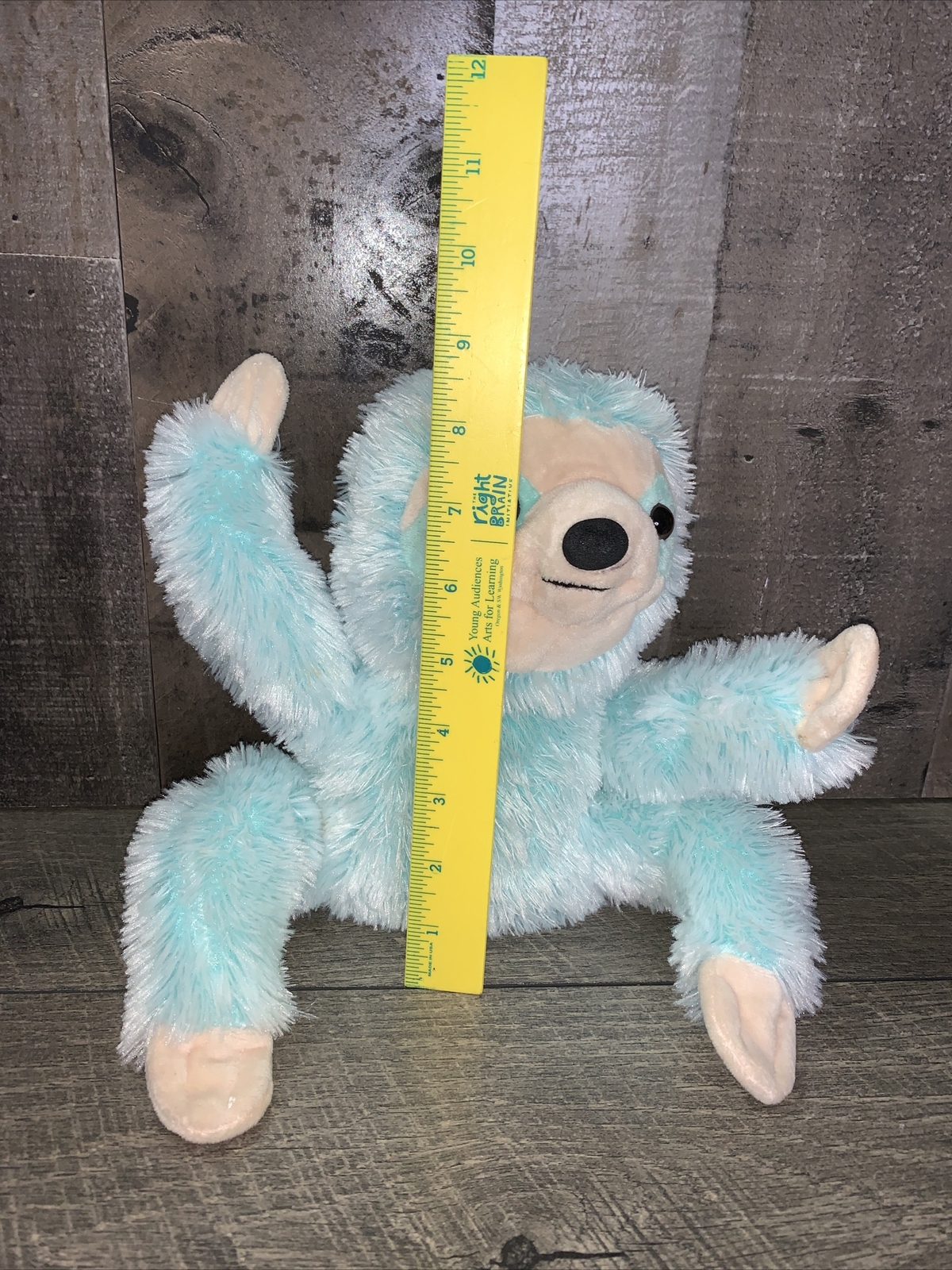 Valentines Day Dan Dee Dancing/Singing Hip Hop Sloth Plush Animatronic ...