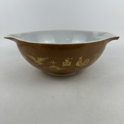 Vintage Pyrex Early American Cinderella Mixing Bowl 1.5 Qt. 442 Brown ...
