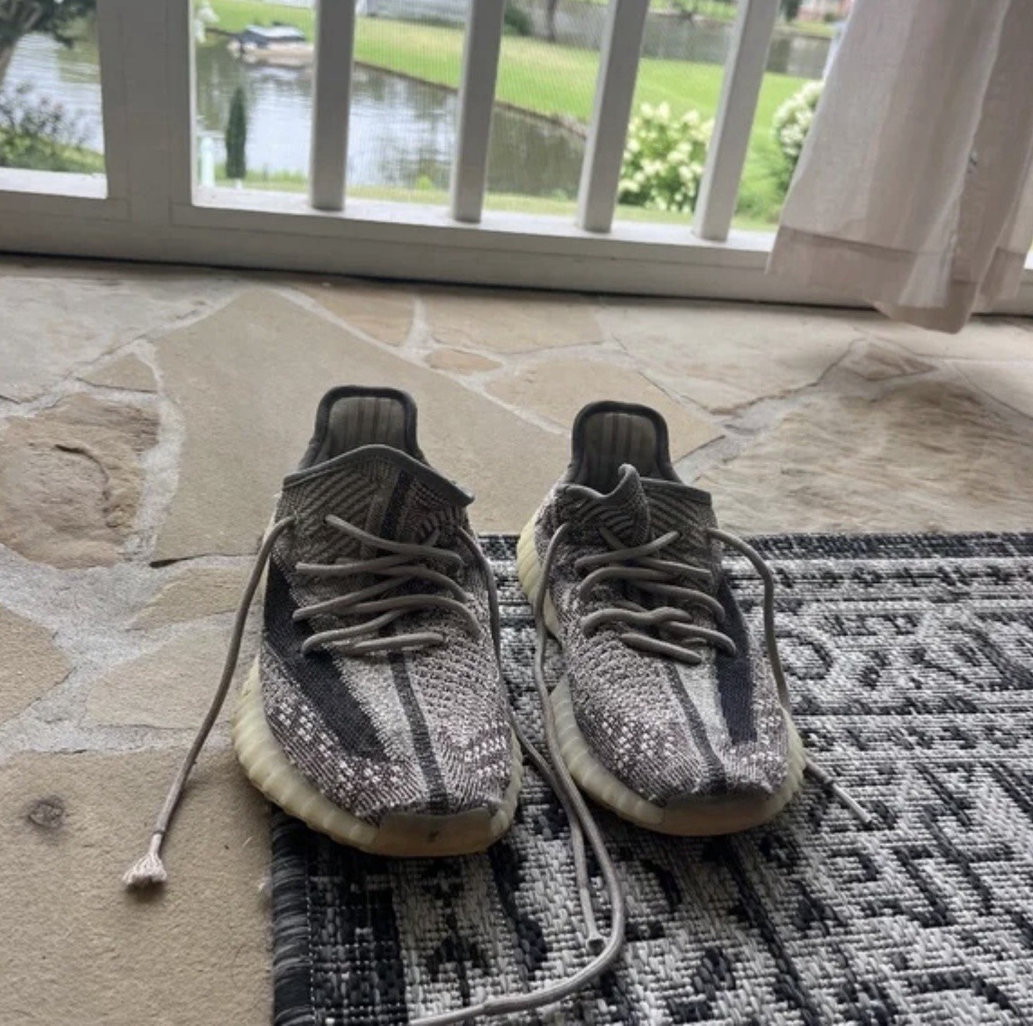 Why Do Yeezys Hurt My Feet