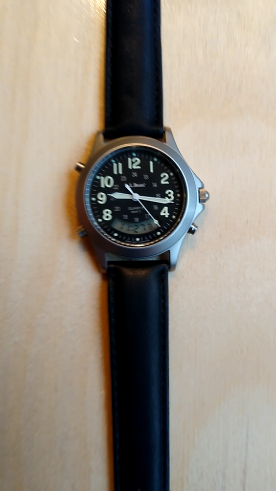 Mens LL Bean Retro Dual Analog LCD Watch Display/Alarm/Stopwatch/Date ...