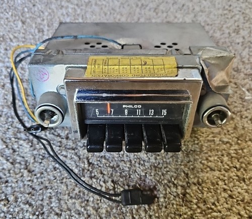 68 69 70 71 FORD RADIO AM TORINO GT RANCHERO FAIRLANE 500 FALCON ...