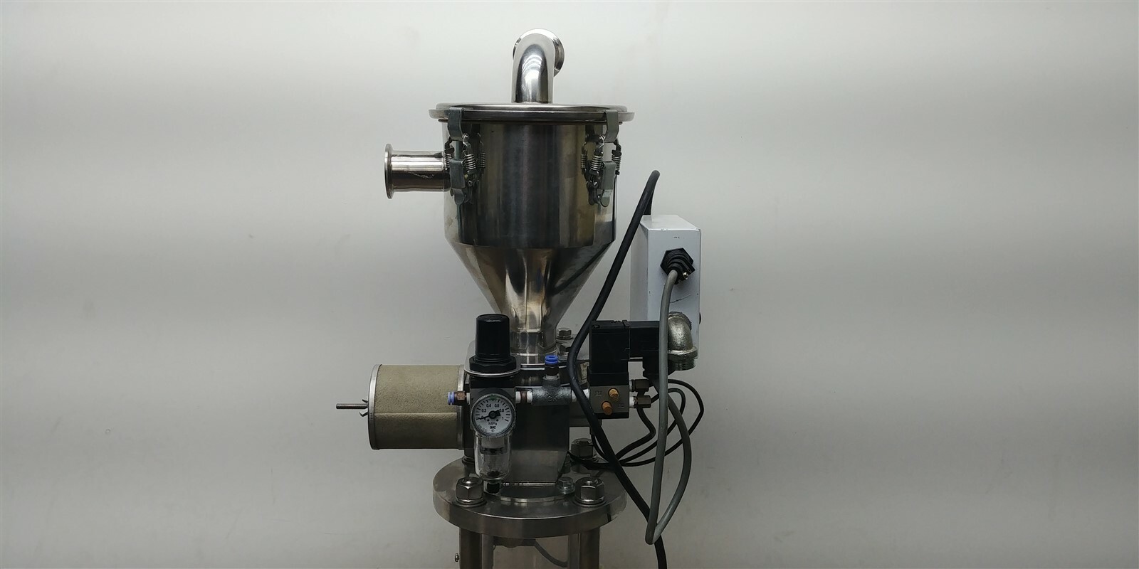 Kawata Dry Plastic Vacuum Auto Loader Receiver Hopper 5" Base VL Series ...