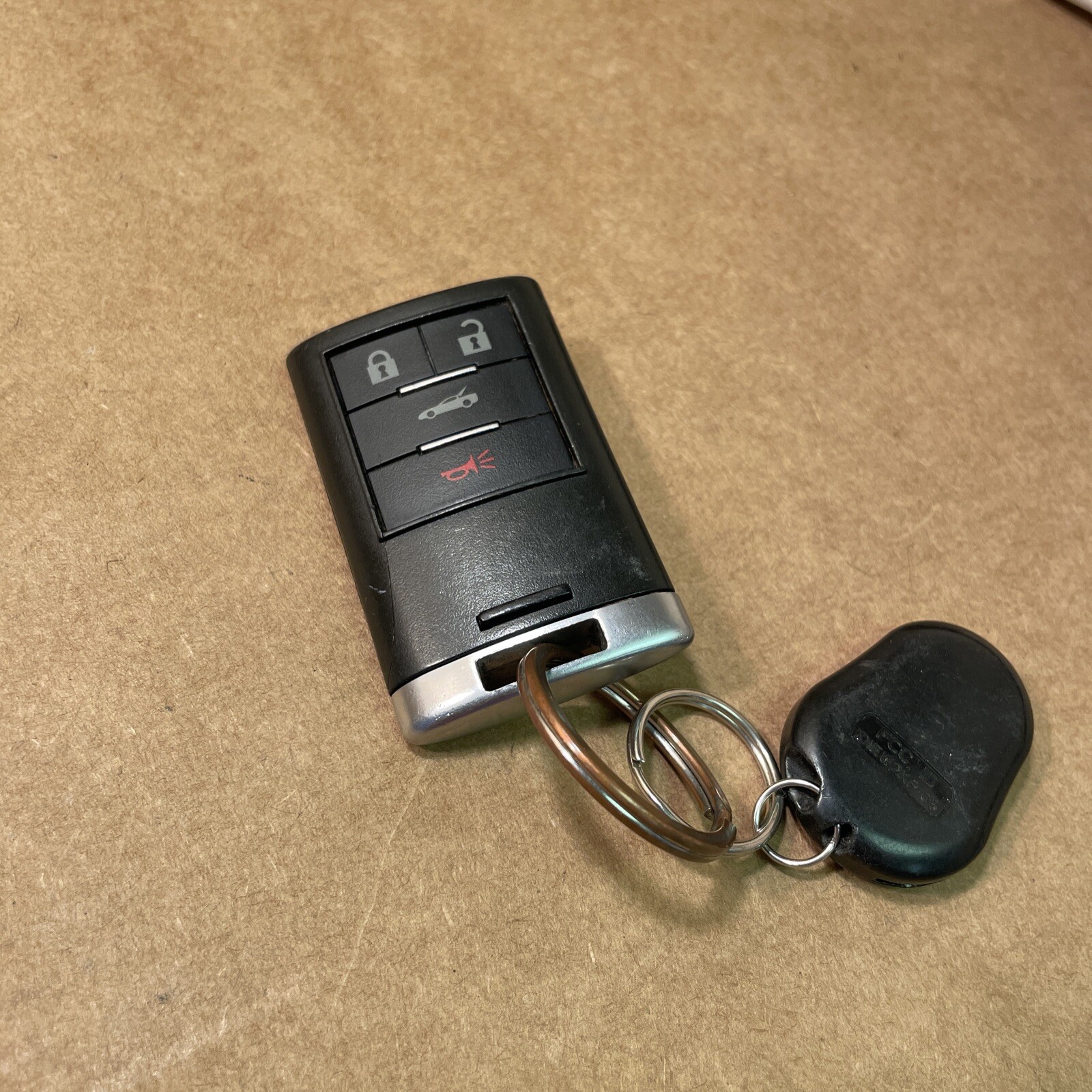 Preowned 08-13 Corvette Genuine GM Remote Key Fob Transmitter (Cracked ...