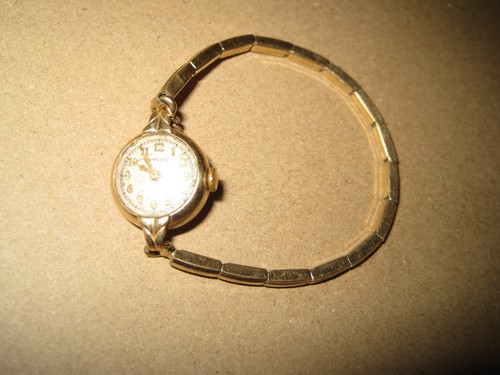 Vintage Antique Ladies Saks & Co Welson 14K Gold Wristwatch Watch | eBay