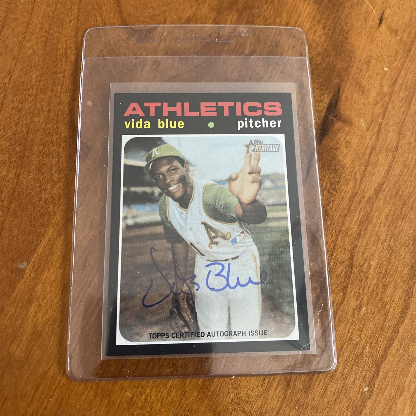 2020 Topps Heritage High Number Real One Auto Vida Blue #ROA-VB Auto ...