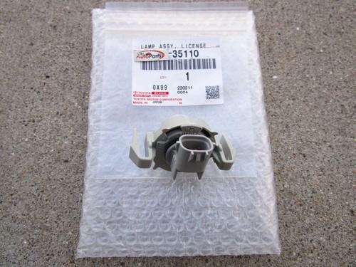 FITS: 91 - 95 TOYOTA PICKUP LICENSE PLATE LAMP LIGHT QTY 1 OEM BRAND ...
