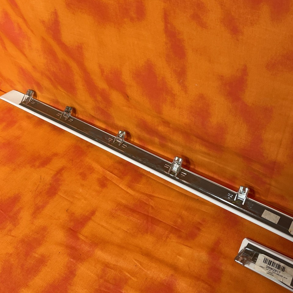 2010 - 2015 Chevy Camaro SS Neutral Glossy Dash Trim 2 Pieces OEM | eBay UK