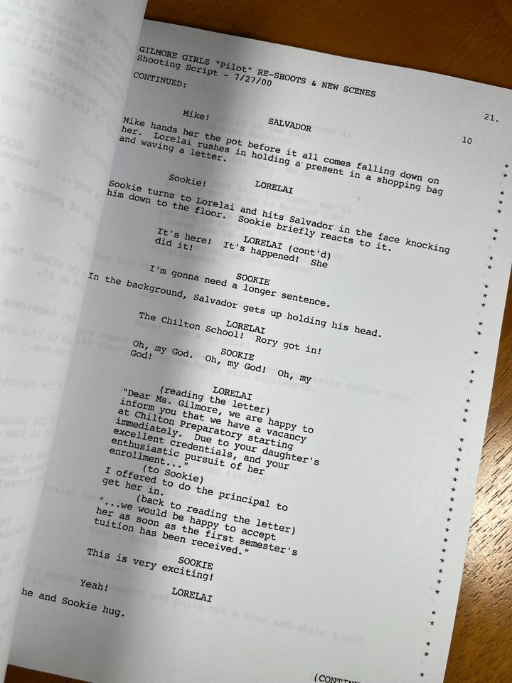 Gilmore Girls Pilot Script Signed- Autograph Reprints- 74 Pages ...